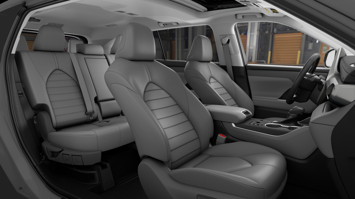 2026 Toyota Highlander Hybrid Hybrid XLE High Point NC serving ...